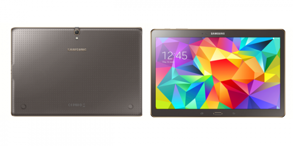 Samsung Transforms the London Skyline with Super AMOLED #MidnightRainbow