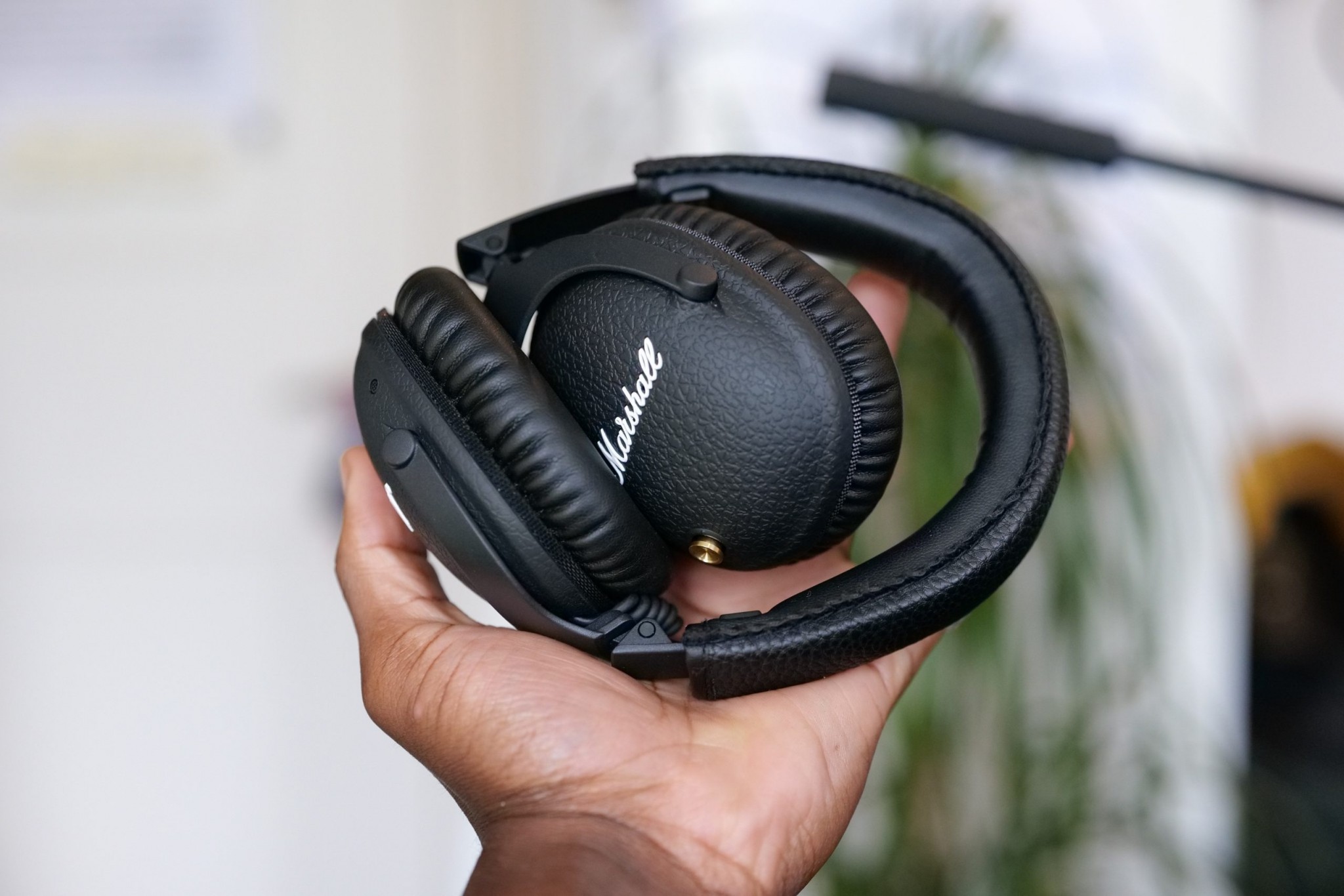 Marshall Monitor II ANC Headphones Review: Excellent Battery Life ...